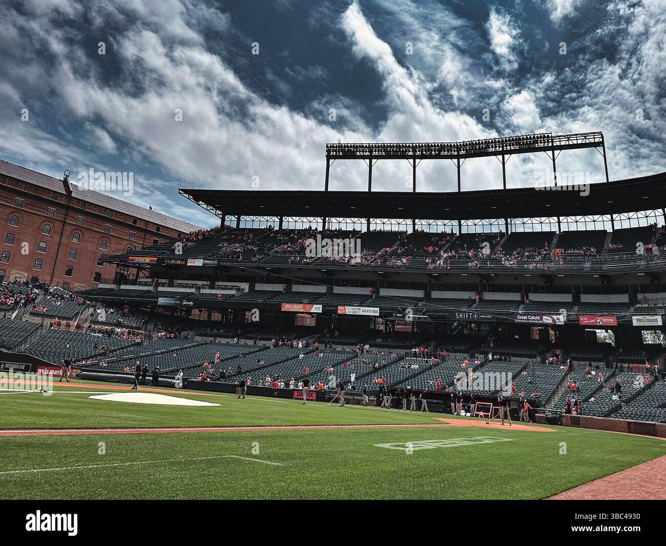 A dramatic sky over a baseball stadium Stock Photo - Alamy
