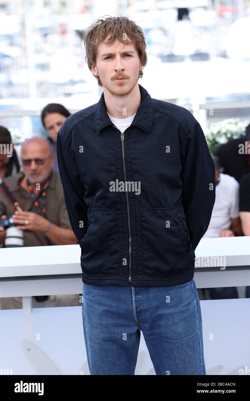 Cannes, France. 18th May, 2025. Leo Lewis O'Neil posing during the ...