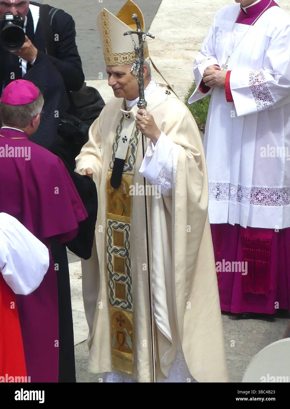 Vatican City, Vatican. May 18, 2025, Vatican, Italy: Pope leo xiv presides over inaugural mass ...