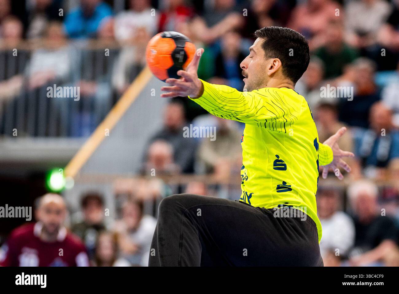 Potsdam, Germany. 18th May, 2025. Handball: Bundesliga, 1st VfL Potsdam ...