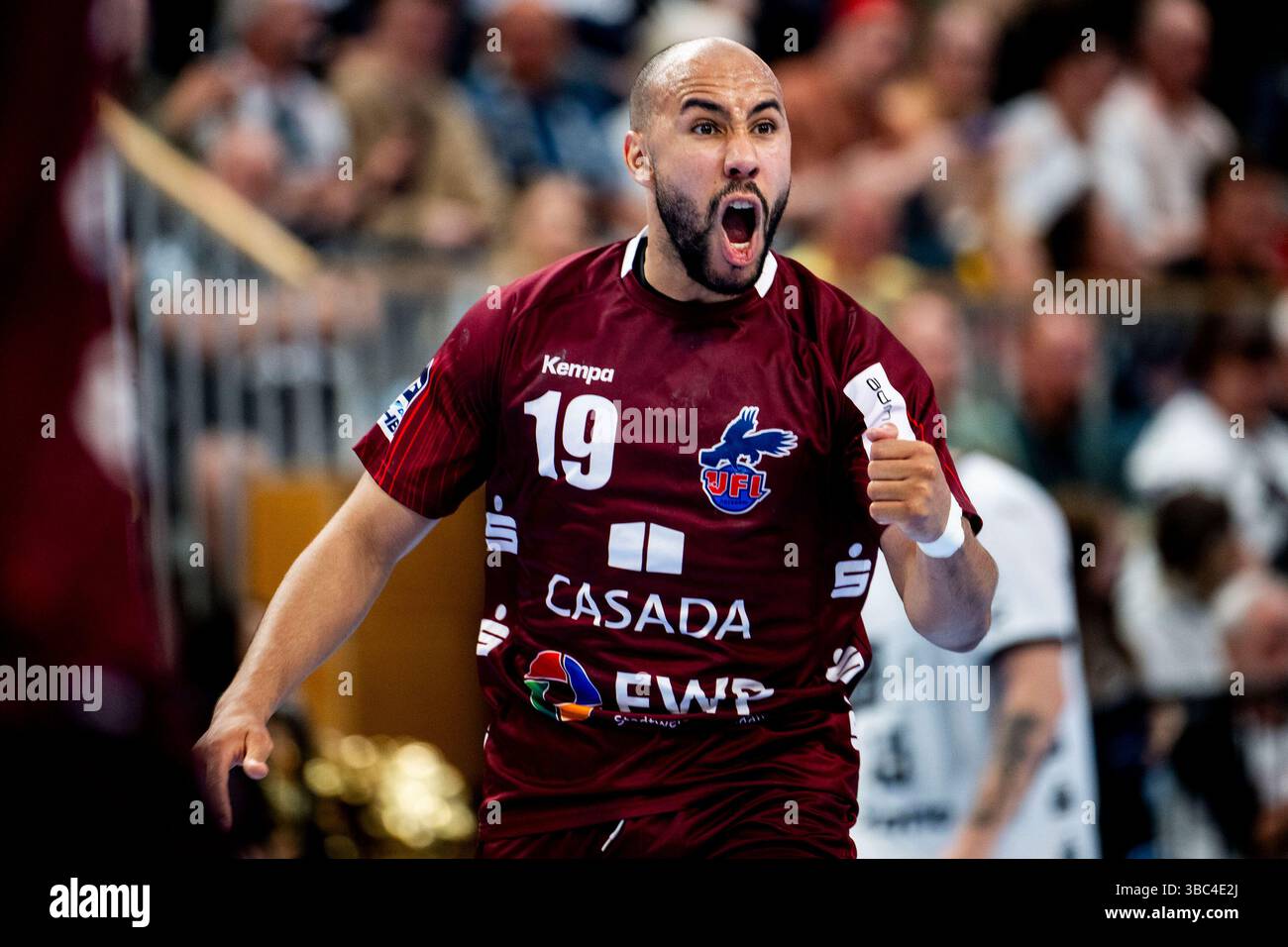 Potsdam, Germany. 18th May, 2025. Handball: Bundesliga, 1st VfL Potsdam ...