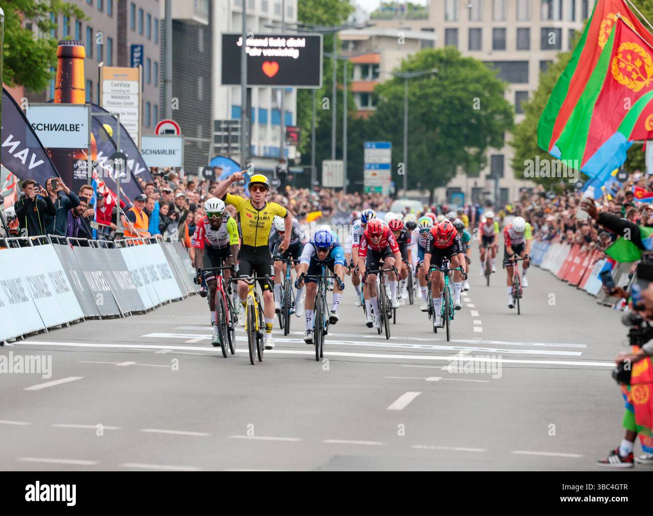 Cologne, Germany. 18th May, 2025. Cycling: UCI European Series - Rund ...