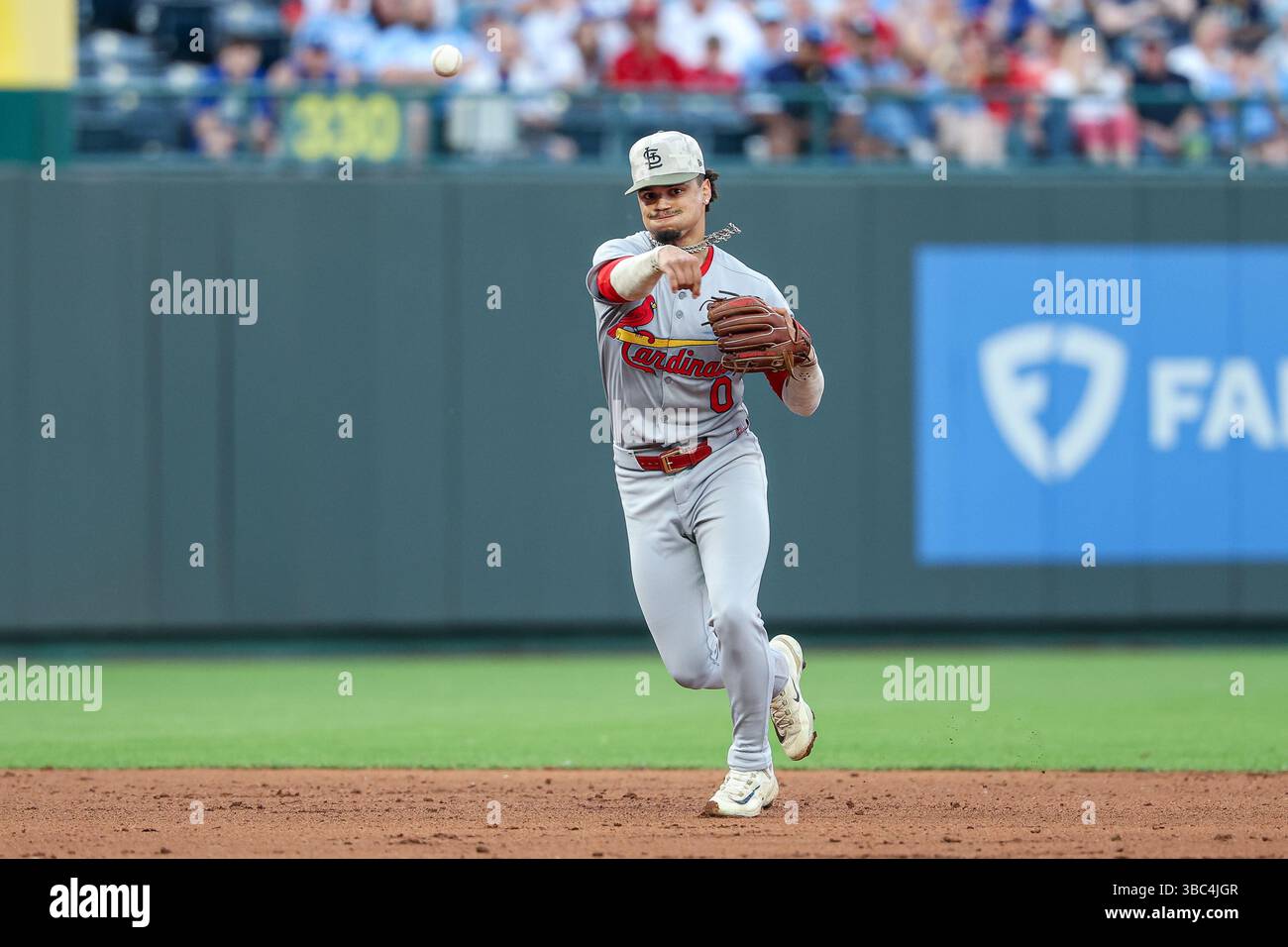 May 17, 2025: St. Louis Cardinals shortstop Masyn Winn (0) throws to ...