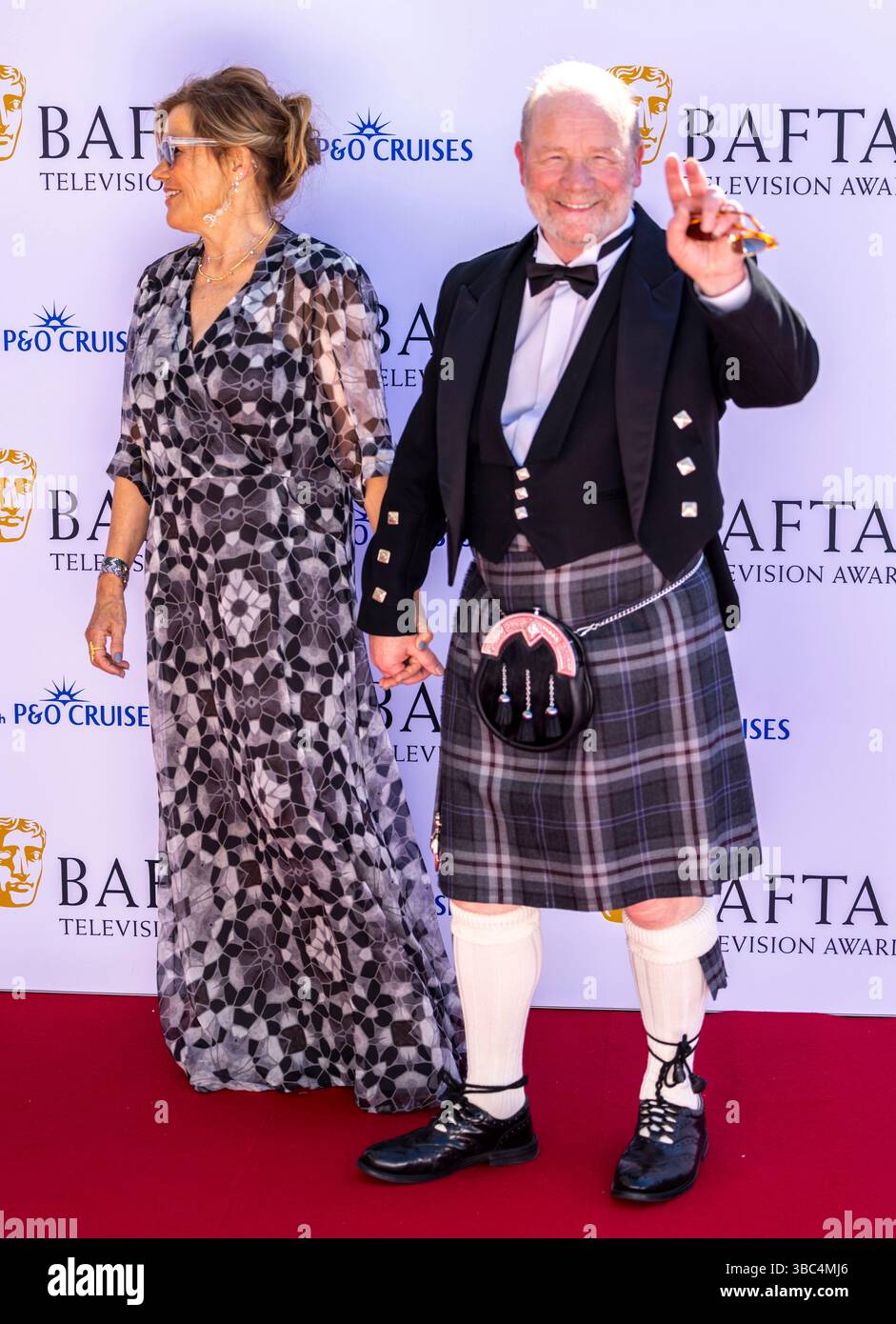 Robyn Malcolm and Peter Mullan at the BAFTA Television Awards, Royal ...