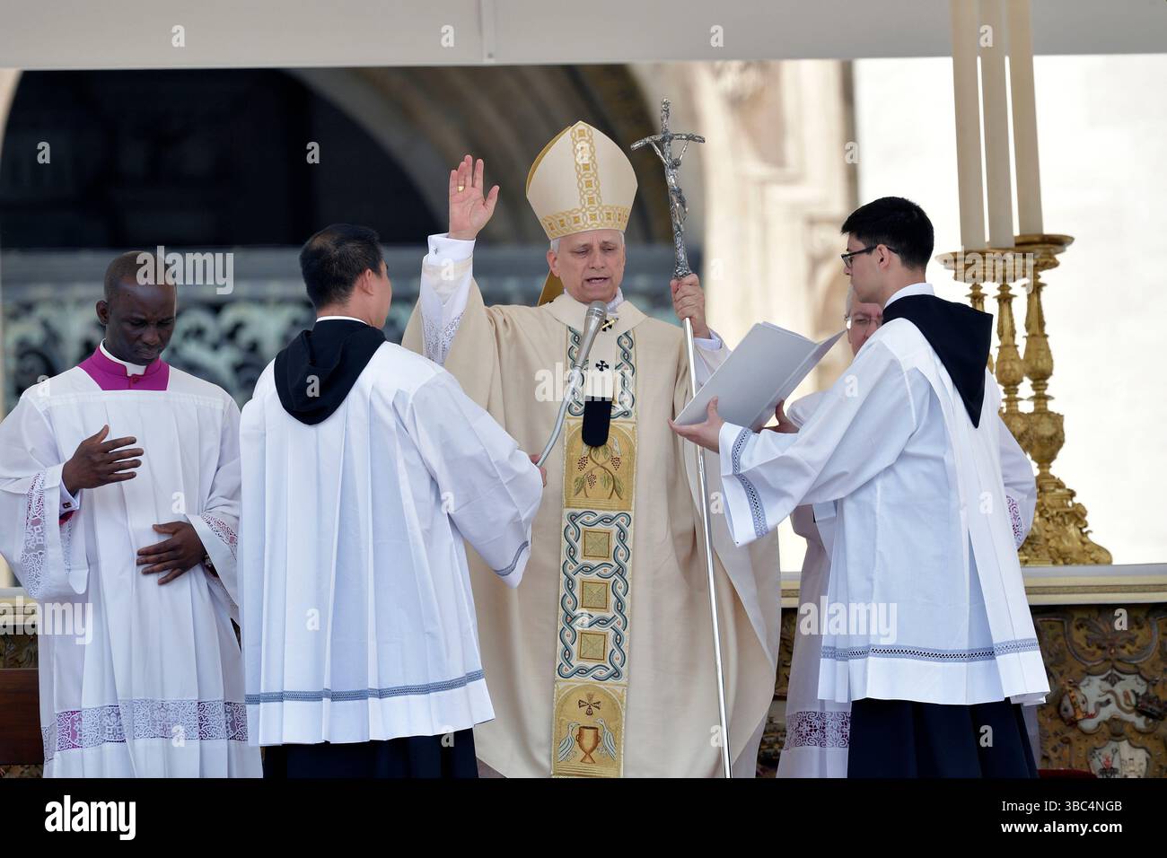 Pope leo xiv hi-res stock photography and images - Alamy