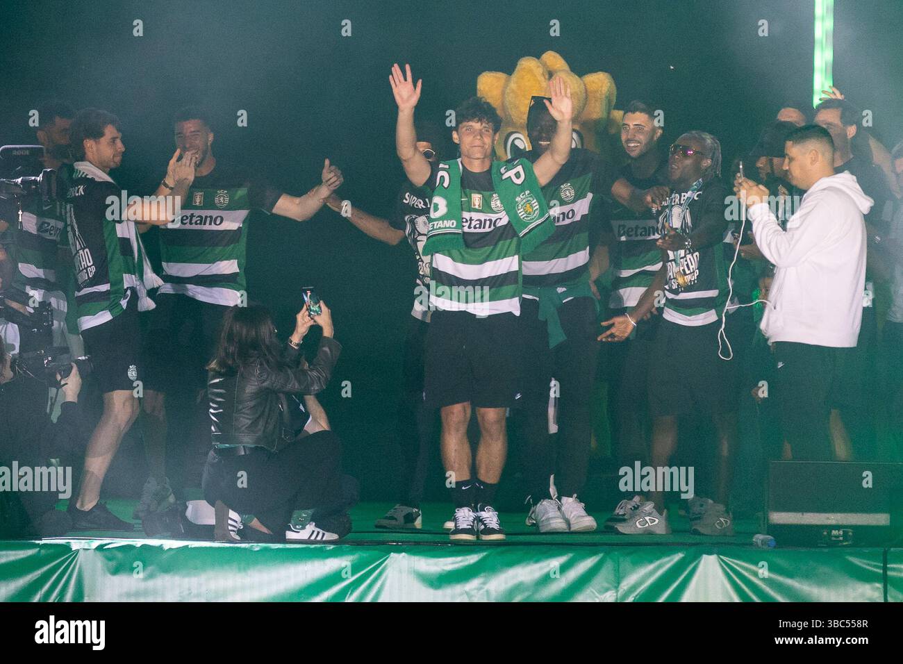Lisbon, Lisbon, Portugal. 18th May, 2025. Sporting defender from ...