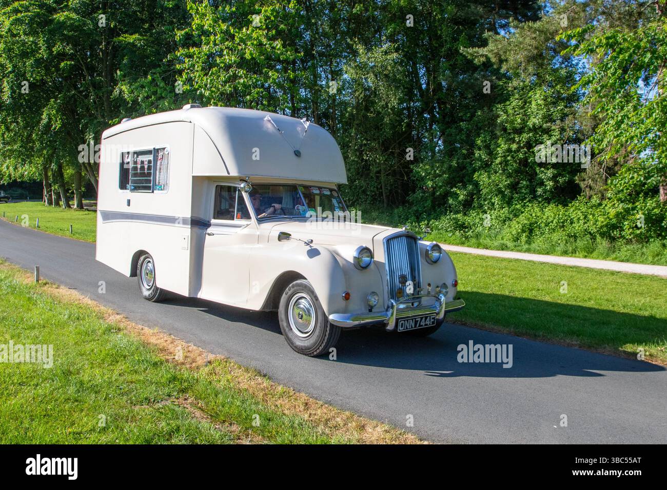 1967 60s sixties, Cream Austin Princess campervan conversion, Car ...