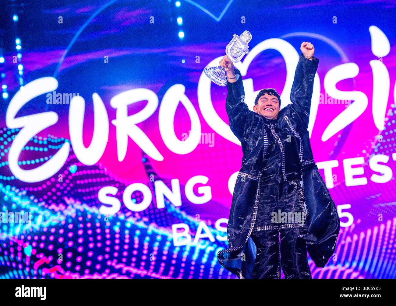 Basel, Switzerland. 18th May, 2025. JJ from Austria wins the final of the 69th Eurovision Song ...