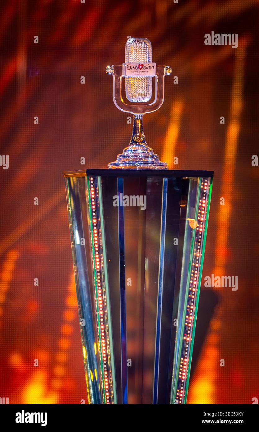18 May 2025, Switzerland, Basel: The glass microphone as an award for ...