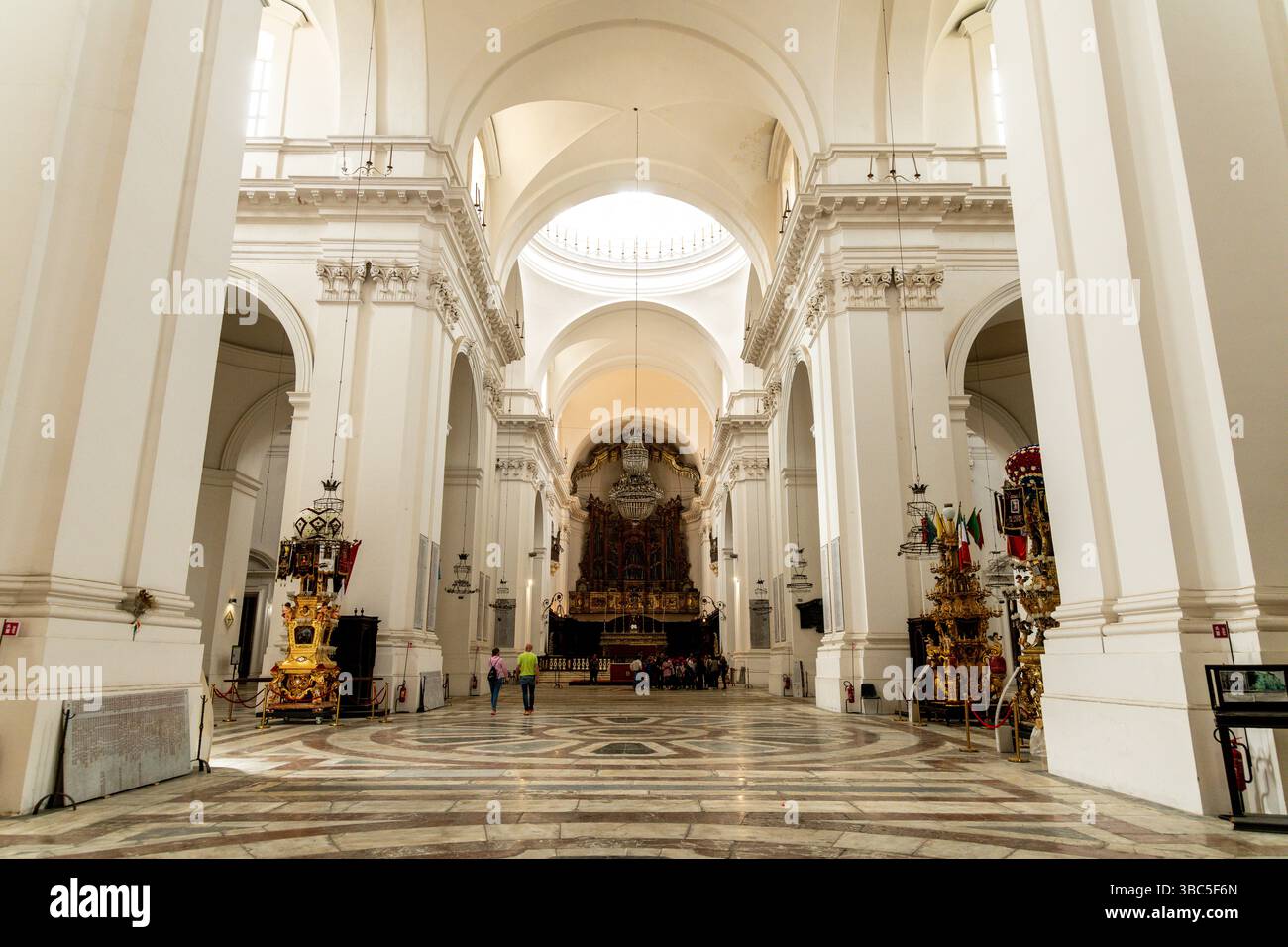 Nave and Altar of SantAgata Cathedral Stock Photo - Alamy