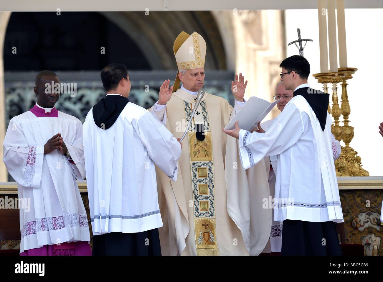 VATICAN CITY, VATICAN - MAY 18: Pope Leo XIV leads a Holy mass for the beginning of his ...