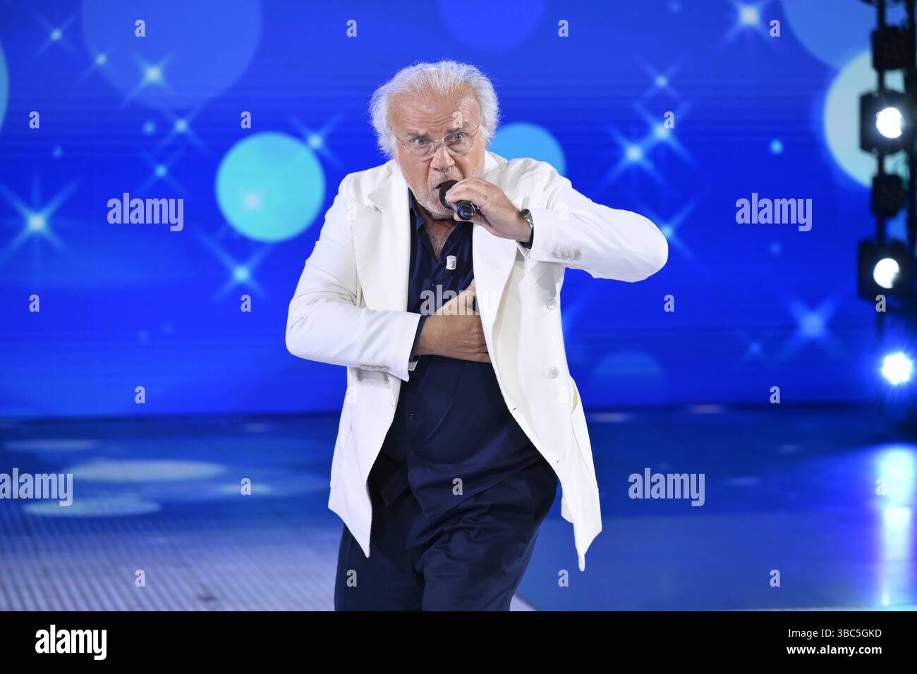 Rome: Rai Studios ex Dear. Broadcast Domenica In. Final Episode. In the ...