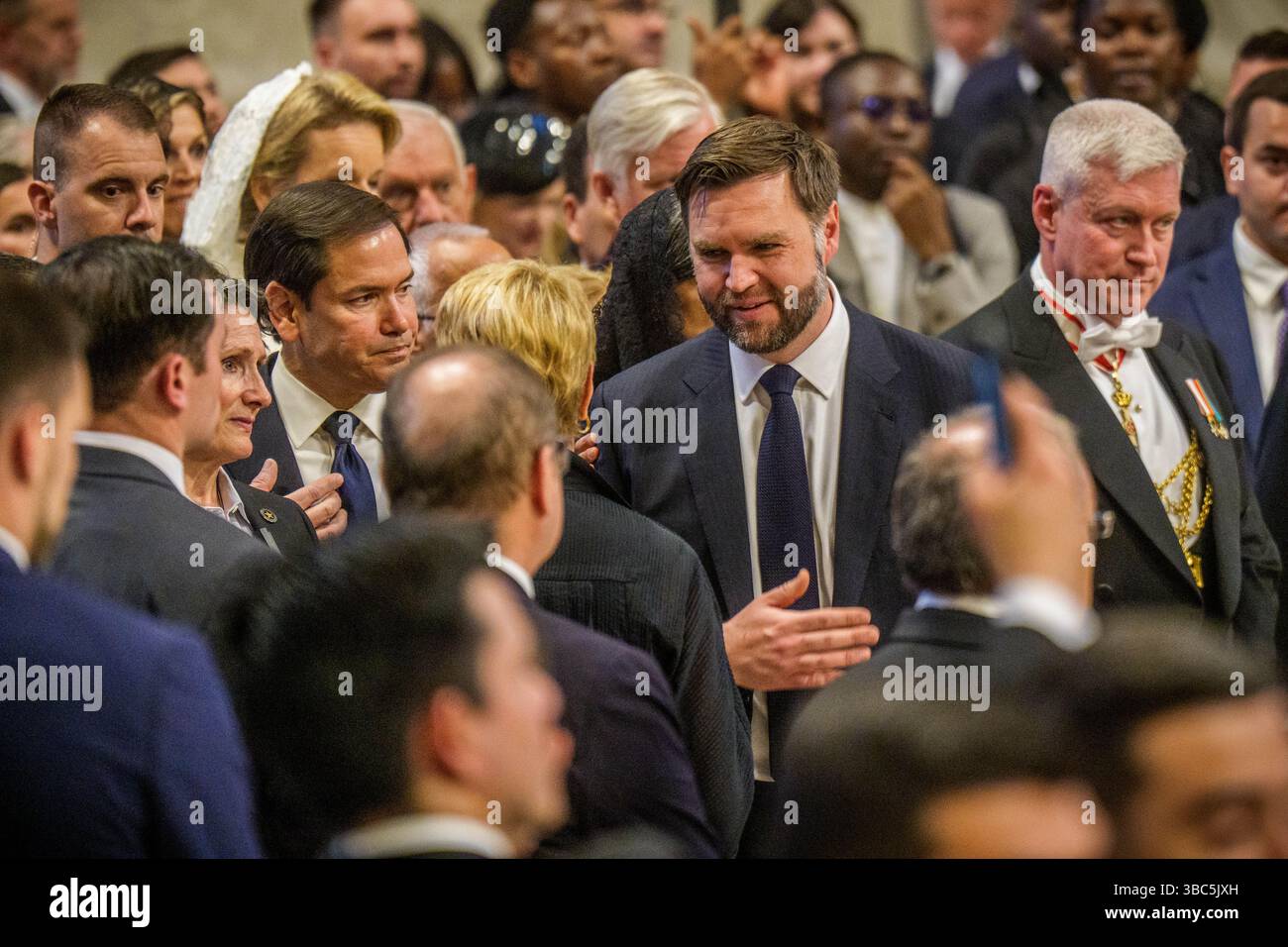 Vatikanstadt, Vatican. 18th May, 2025. US Secretary of State Marco ...