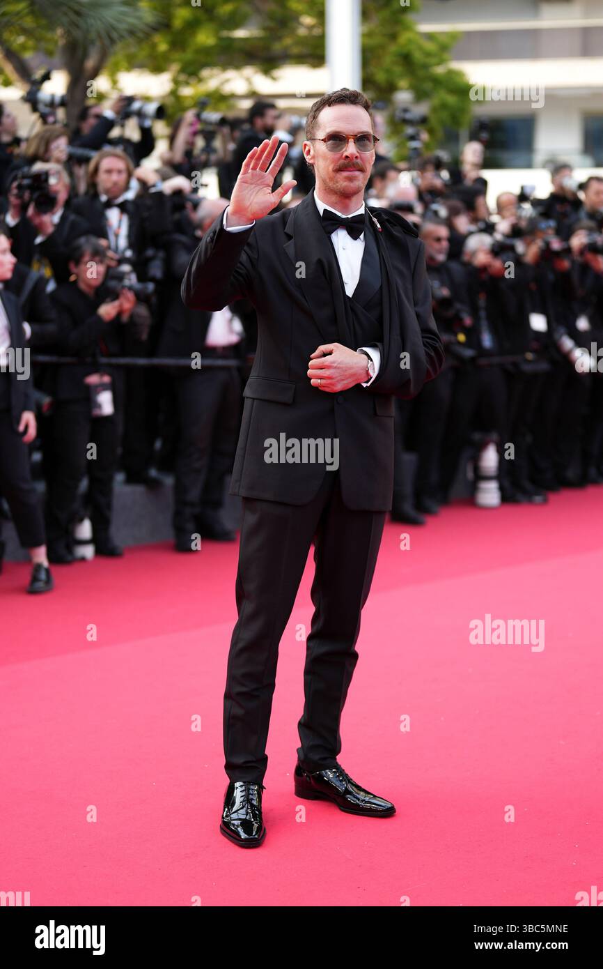 Benedict Cumberbatch poses for photographers upon arrival at the ...
