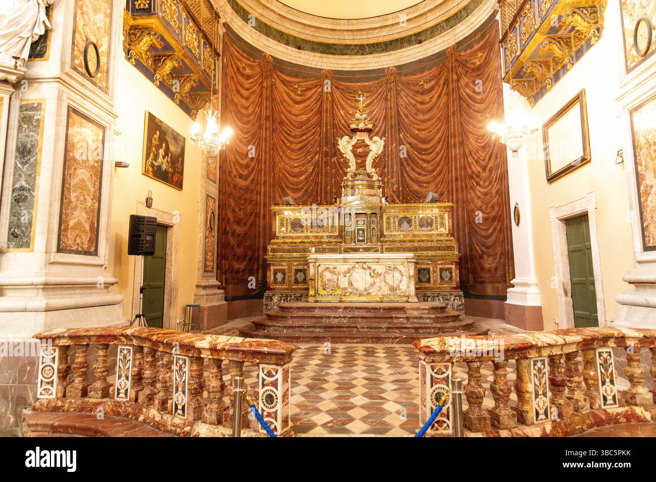Golden Baroque Altar of Chiesa San Francesco Borgia Stock Photo - Alamy