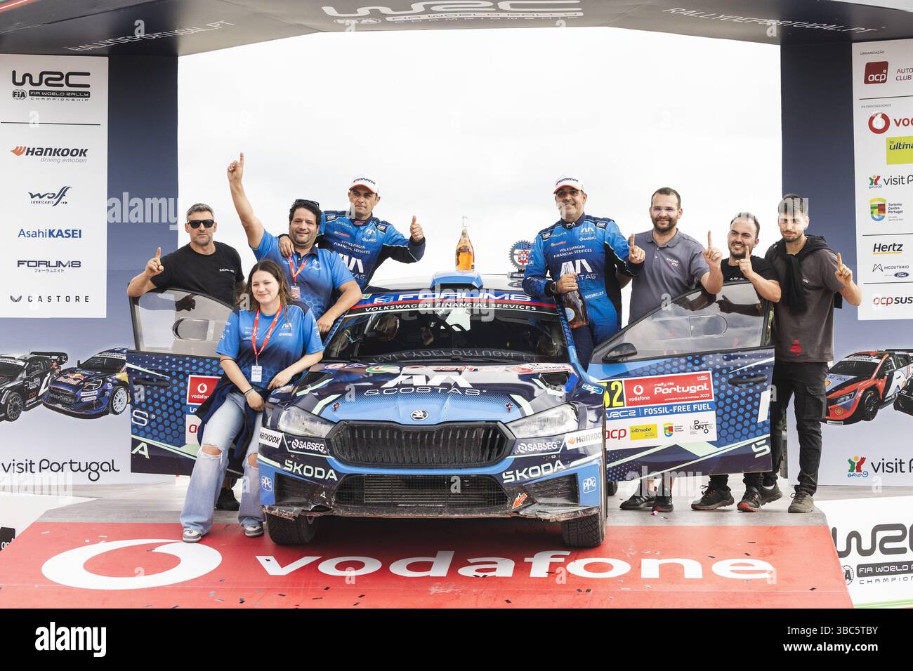 52 Pedro MEIRELES, Mario CASTRO, Skoda Fabia RS Rally2, podium ...