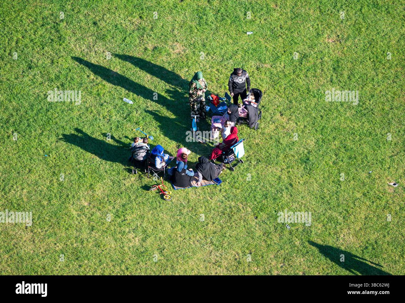 The Josaphat park with multi cultutal groups of families in the green ...
