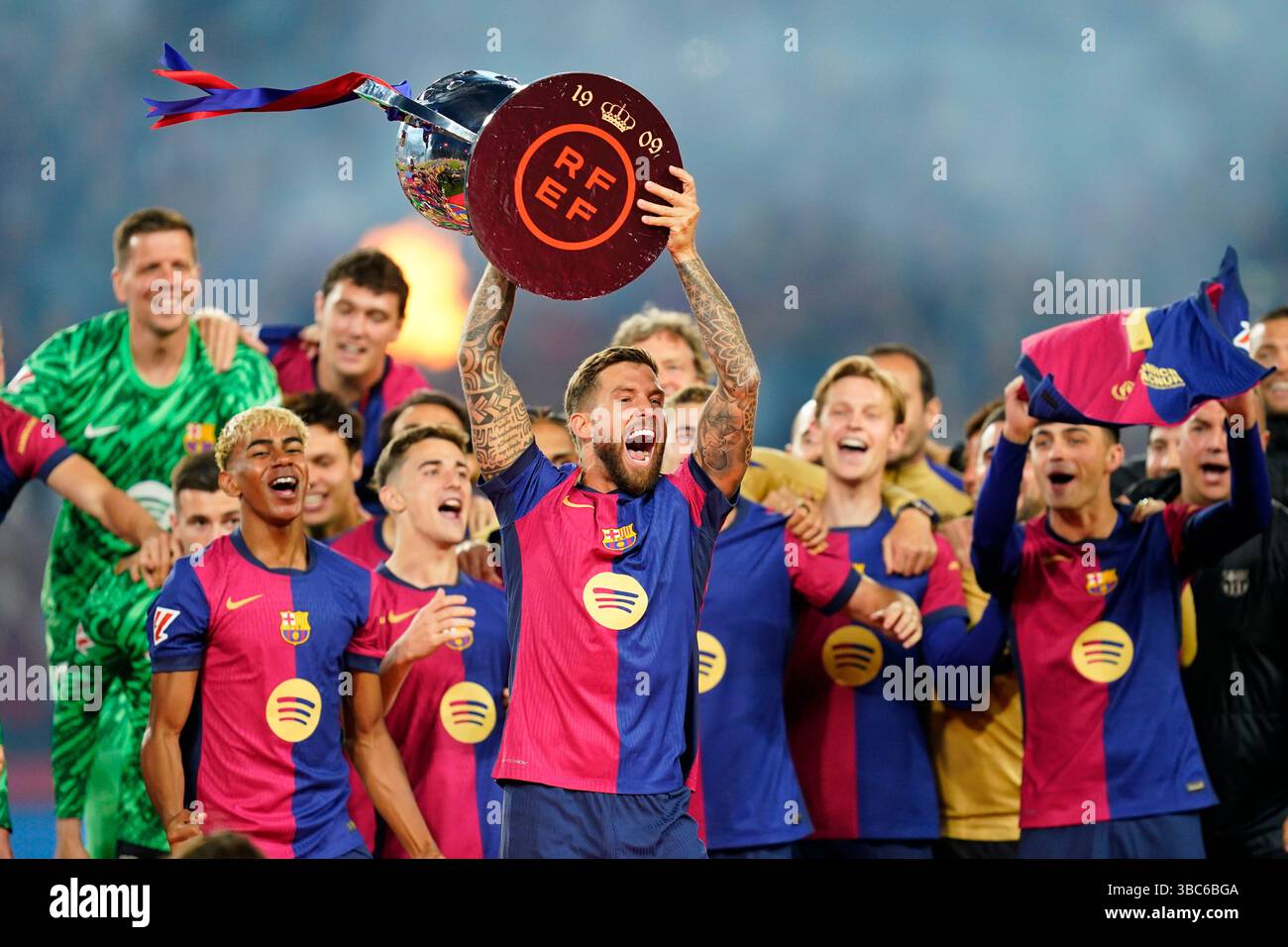 Barcelona, Spain. 18th May, 2025. Inigo Martinez of FC Barcelona with ...