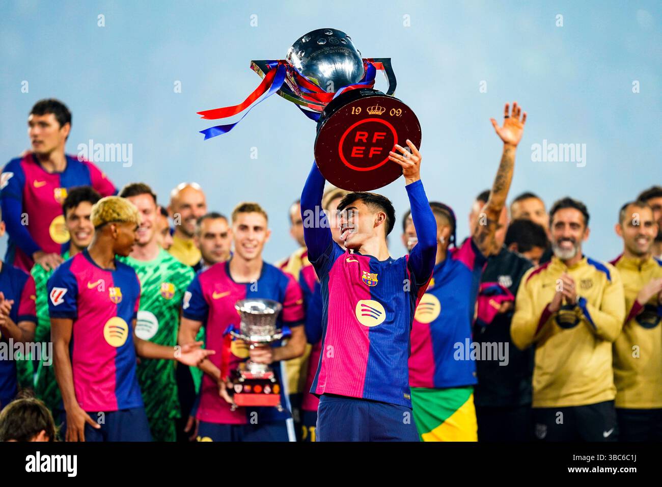 Barcelona, Spain. 18th May, 2025. Pedro Gonzalez Pedri of FC Barcelona ...