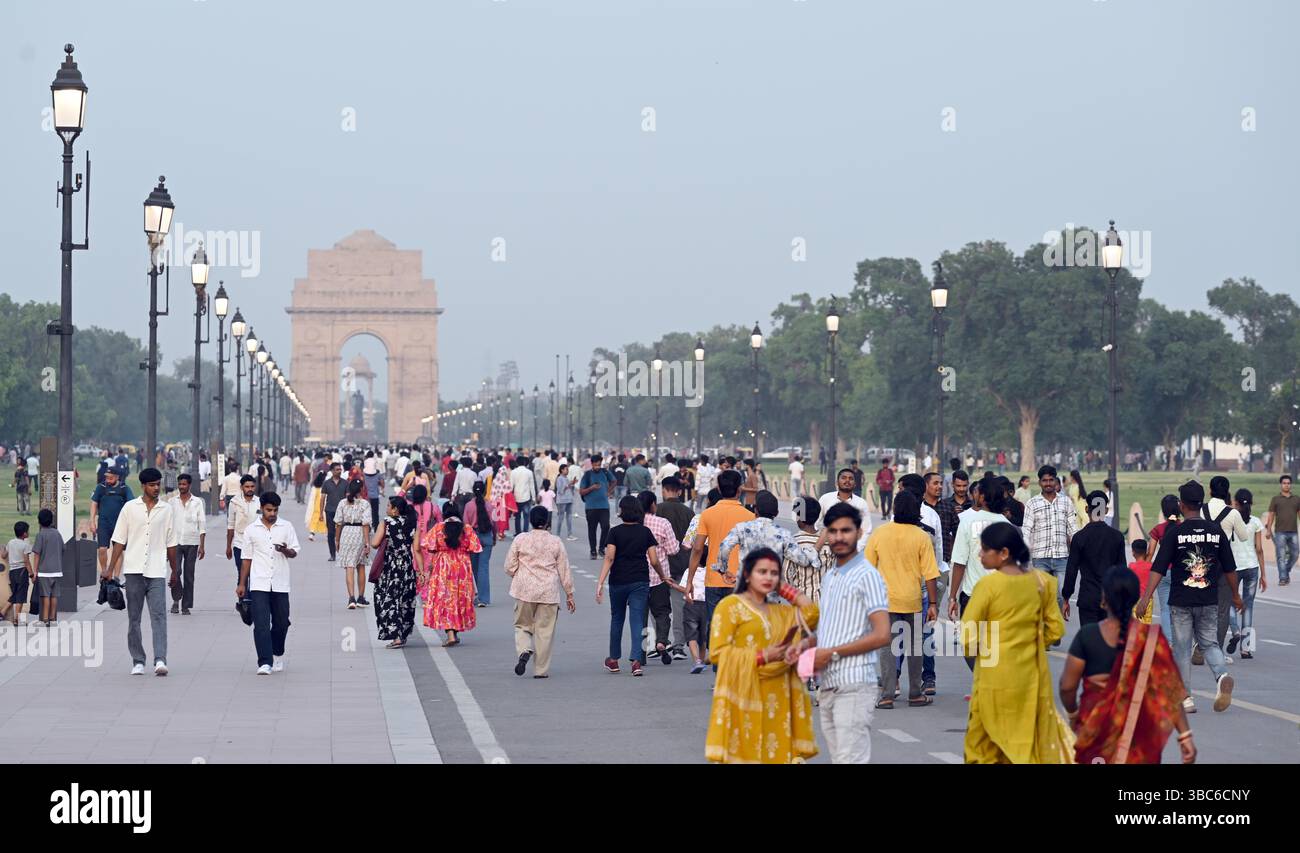 NEW DELHI, INDIA - MAY 18: Visitors out on a cool evening at Kartavya Path, on May 18, 2025 in ...