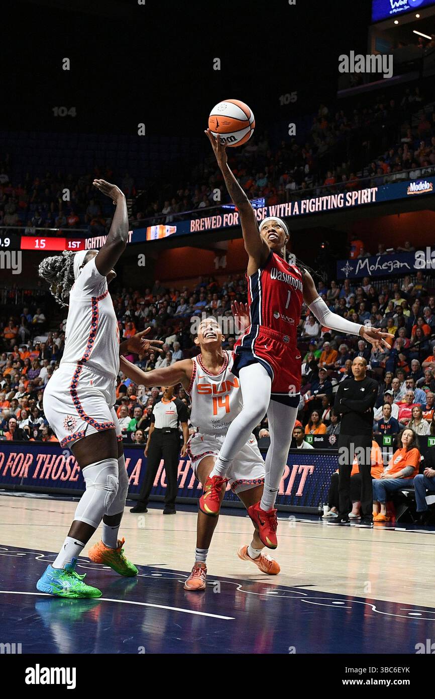 UNCASVILLE, CT - MAY 18: Washington Mystics guard Sug Sutton (1) shoots ...
