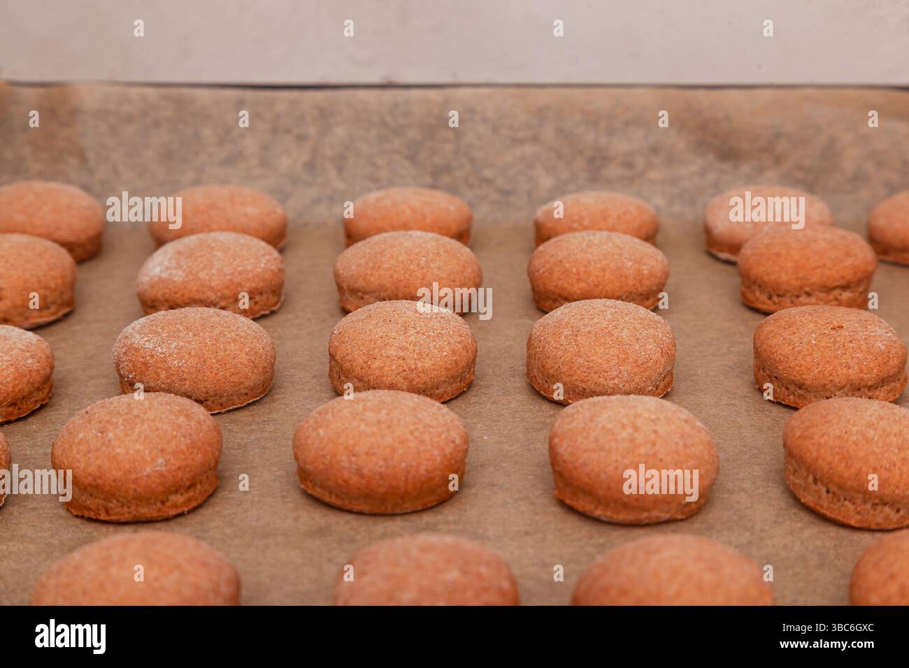 Baking batch hi-res stock photography and images - Alamy
