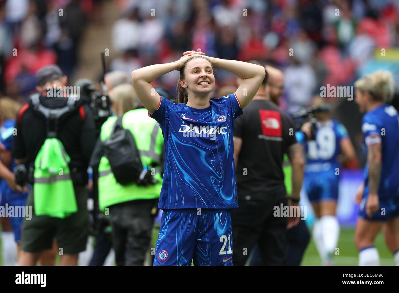 Wembley Stadium, London, UK. 18th May, 2025. Womens FA Cup Final ...