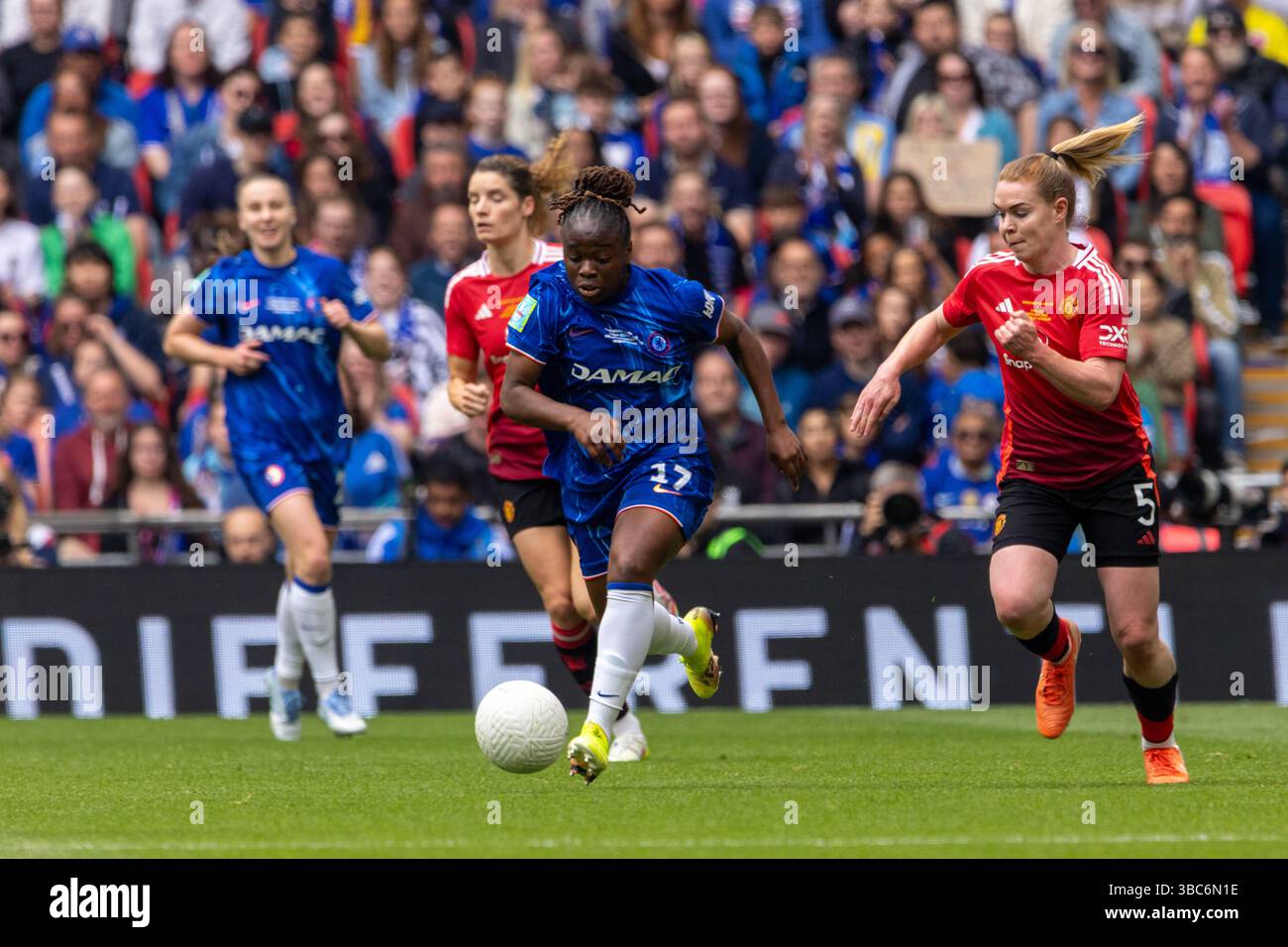 Wembley, London, UK. 18th May, 2025. Sandy Baltimore (17) and Aoife ...