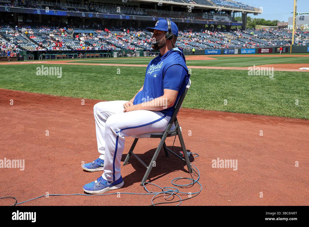 May 18, 2025: Kansas City Royals pitcher Noah Cameron (65) is ...