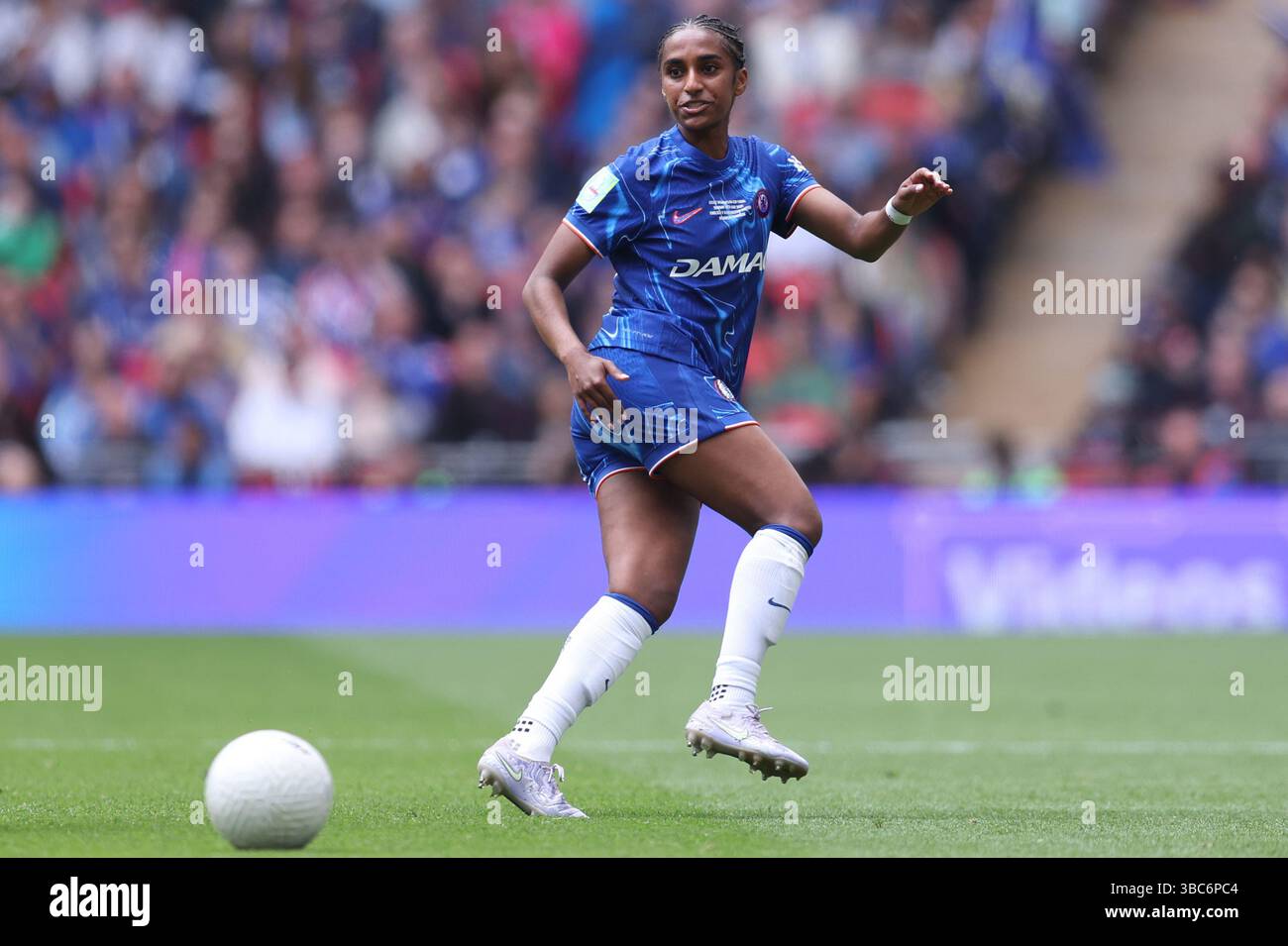 London, UK. 18th May, 2025. Naomi Girma of Chelsea during the Chelsea ...