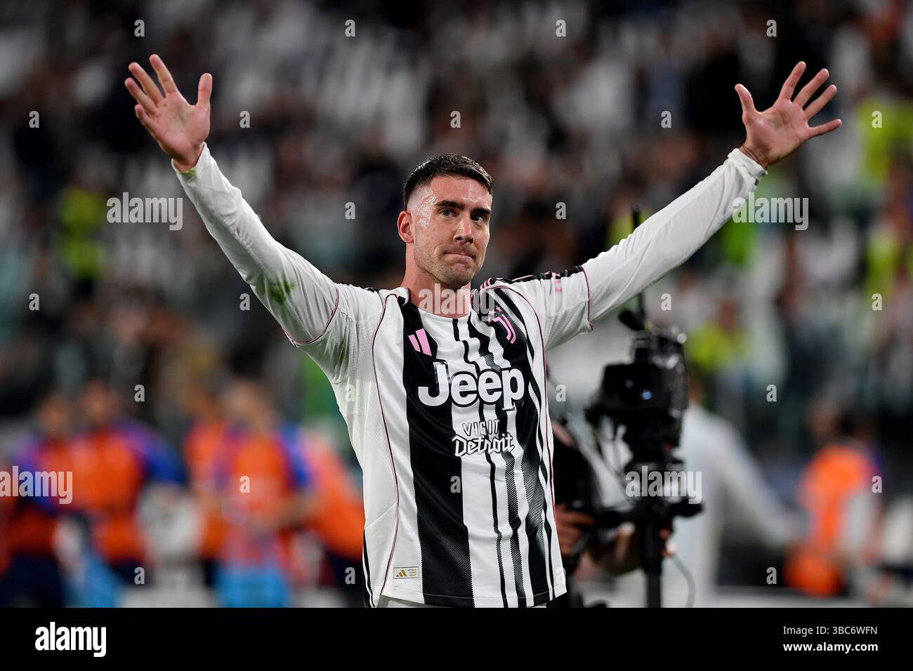 Turin, Italy. 18th May, 2025. Dusan Vlahovic of Juventus FC celebrates ...