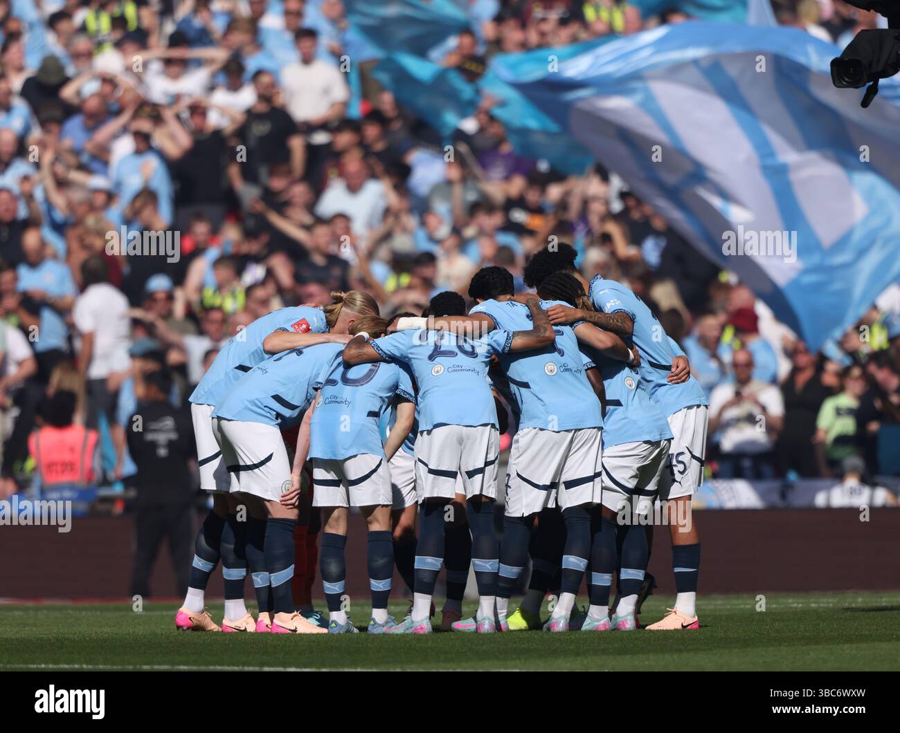 London, UK. 17th May, 2025. Man City pre-match huddle at the Emirates ...