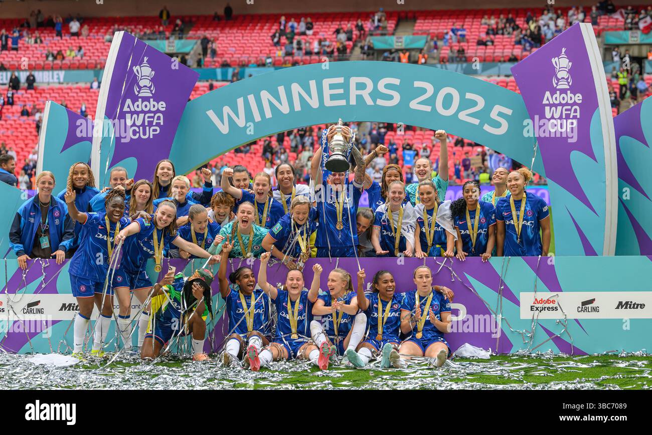 London, UK. 18th May, 2025. Chelsea v Manchester United - Womens FA Cup ...