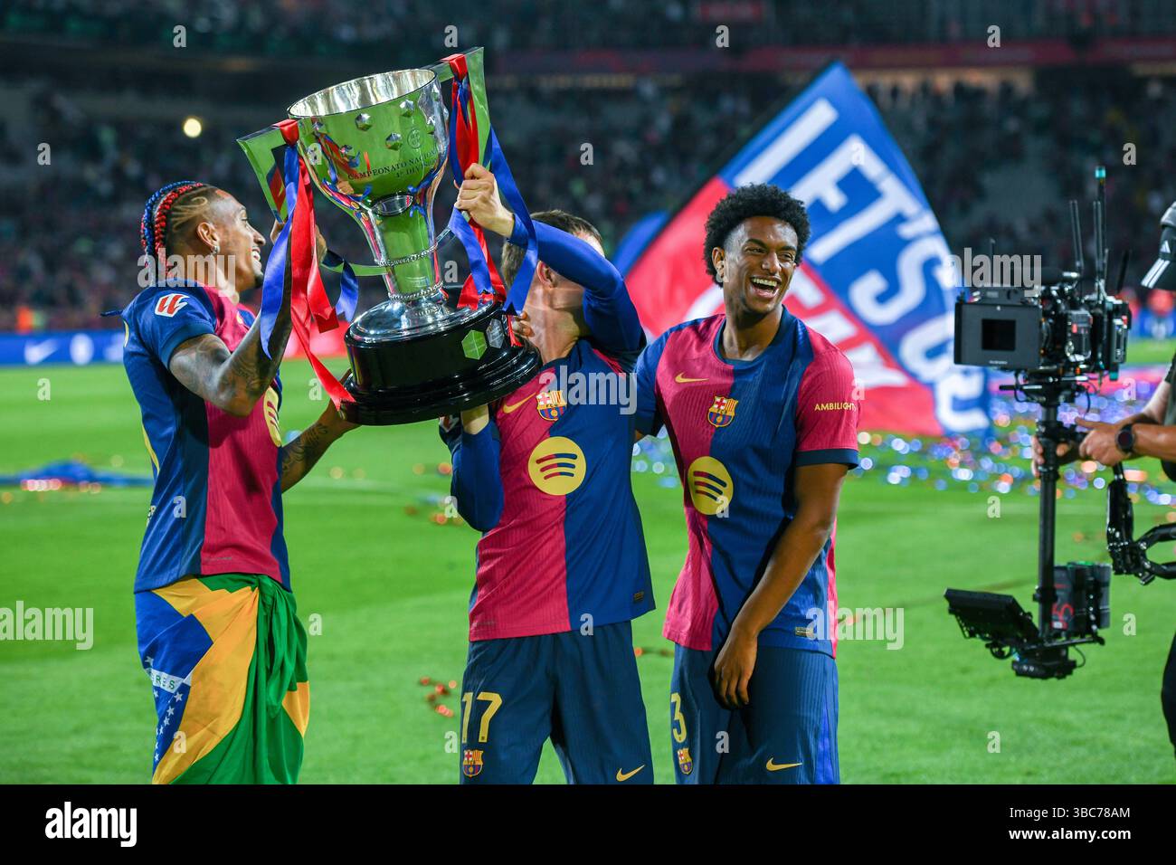 Barcelona, Esp. 18th May, 2025. FC BARCELONA vs VILLAREAL CF May 18 ...