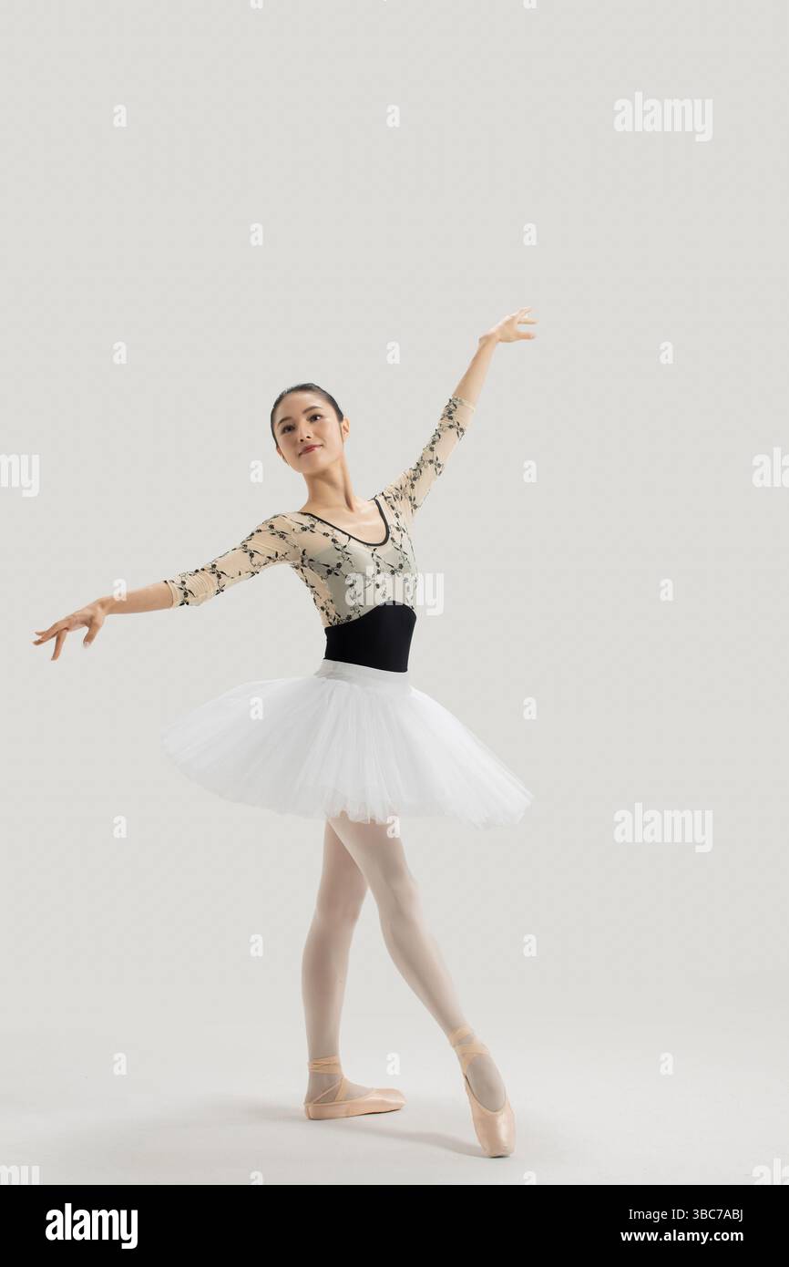 a ballet dancer performing continuous basic movements on tiptoe Stock ...