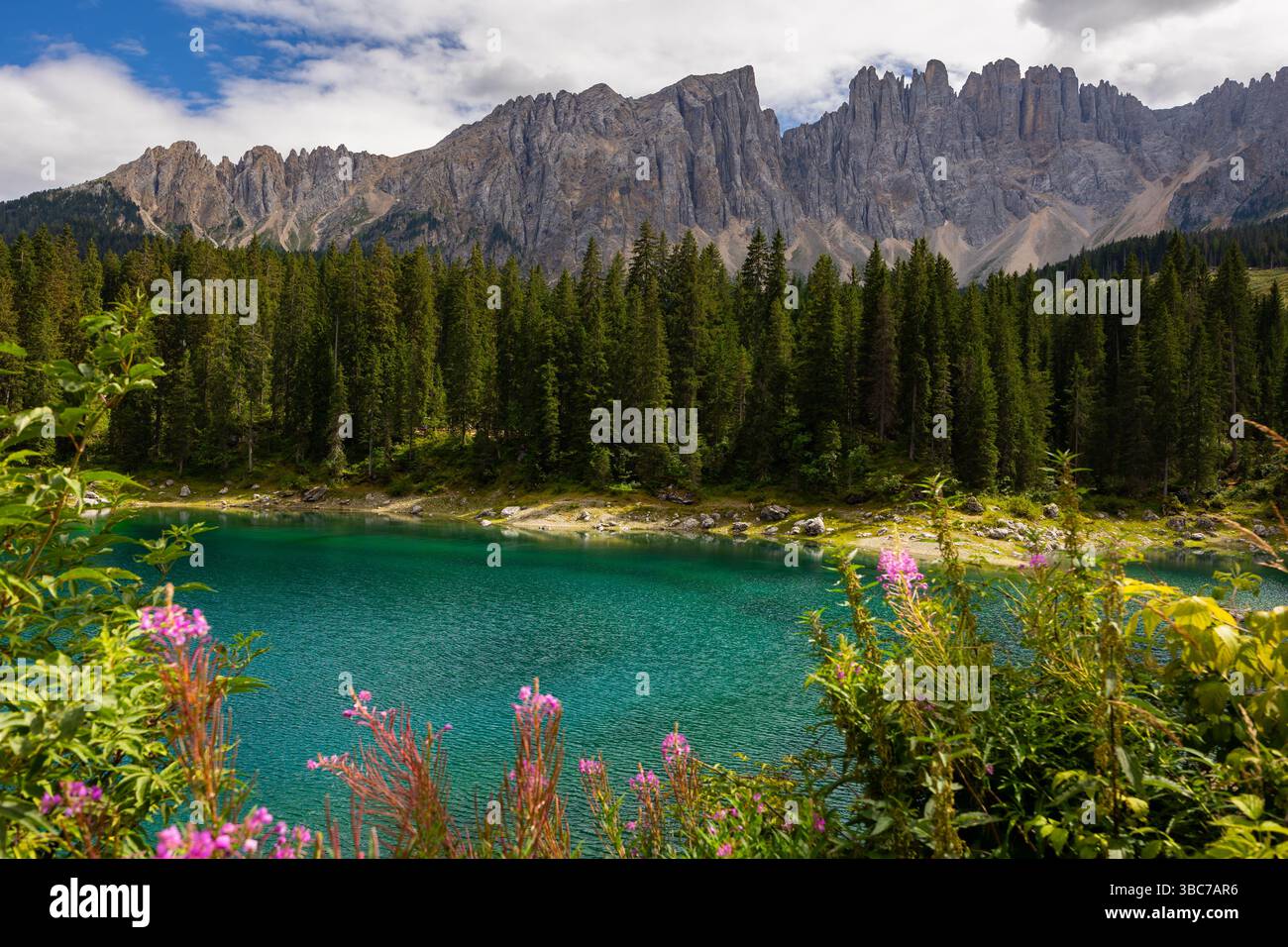 wonderful colors of Lake Carezza Stock Photo - Alamy