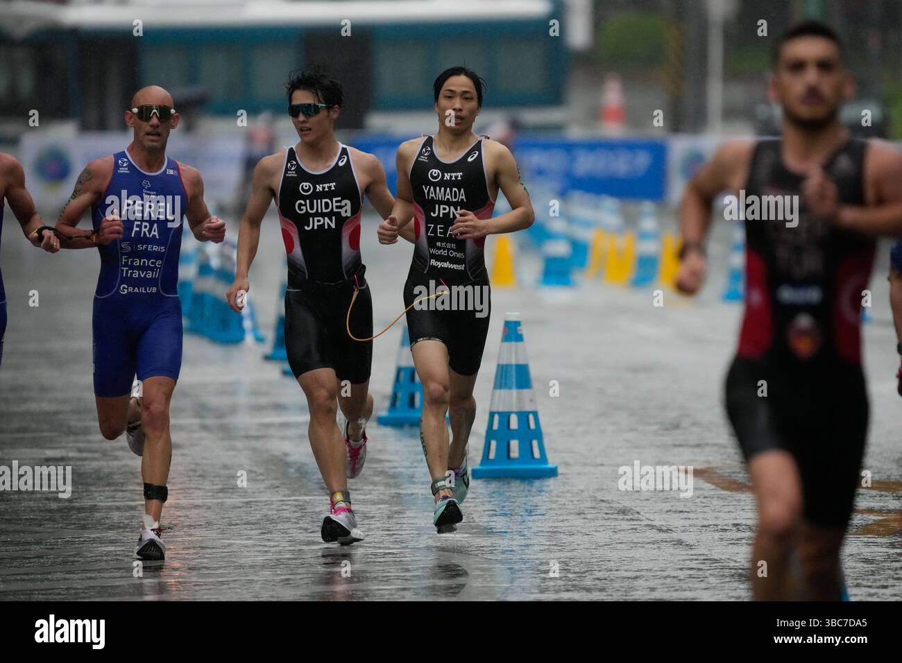 Yokohama, Japan. 17th May, 2025. Yosuke Yamada (JPN), May 17, 2025 - Triathlon : Mens PTVI at ...
