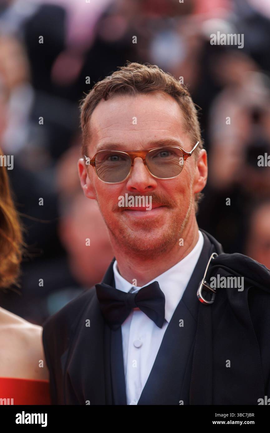 Festival de Cannes - The Phoenician Scheme Red Carpet Benedict ...