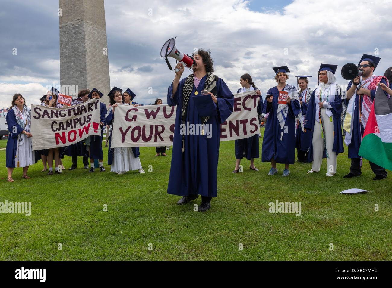 Washington, U.S.A. 17th May, 2025. Dozens of George Washington ...