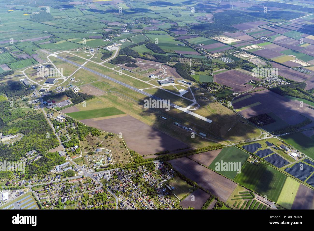 Airfield, airport, airbase, military airbase, naval airbase, sea ...