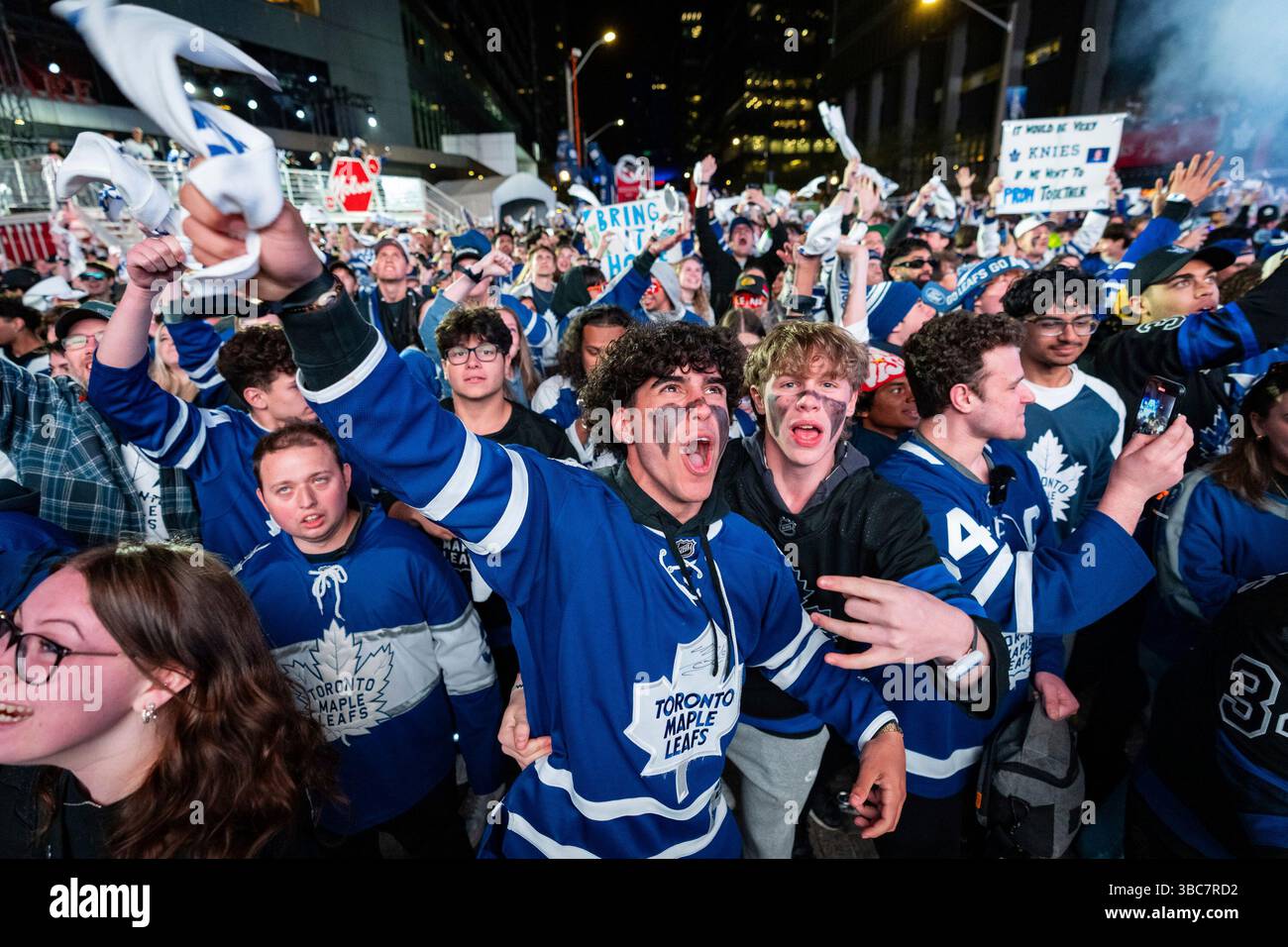 Fans react as they watch the Toronto Maple Leafs play the Florida Panthers in NHL Stanley Cup ...