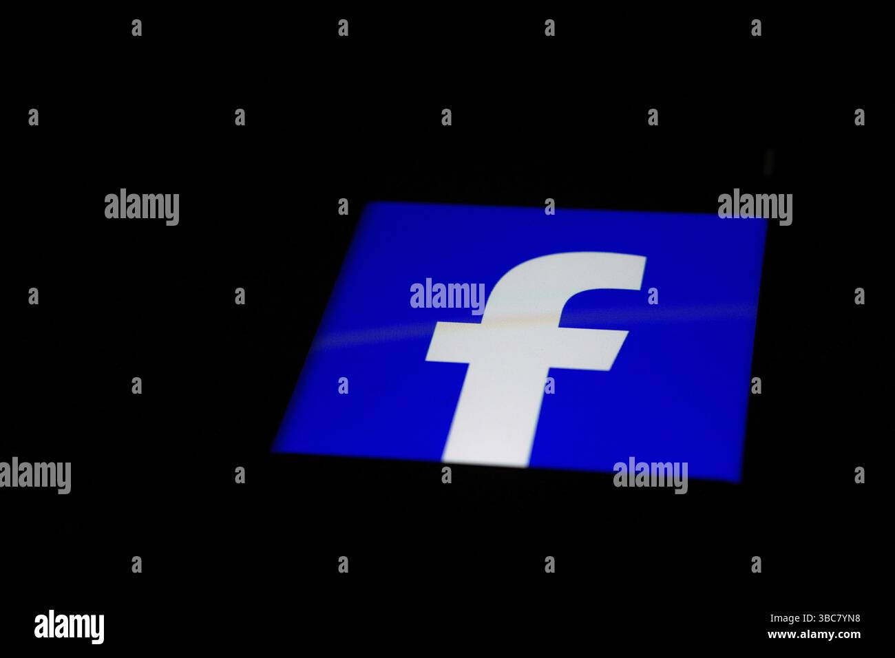 Facebook logo with blue background Stock Photo - Alamy