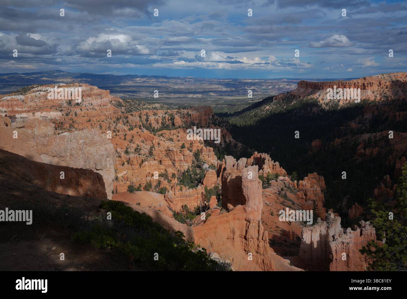 May 18, 2025, Bryce Canyon, Utah, USA: Scenes from Bryce Canyon ...
