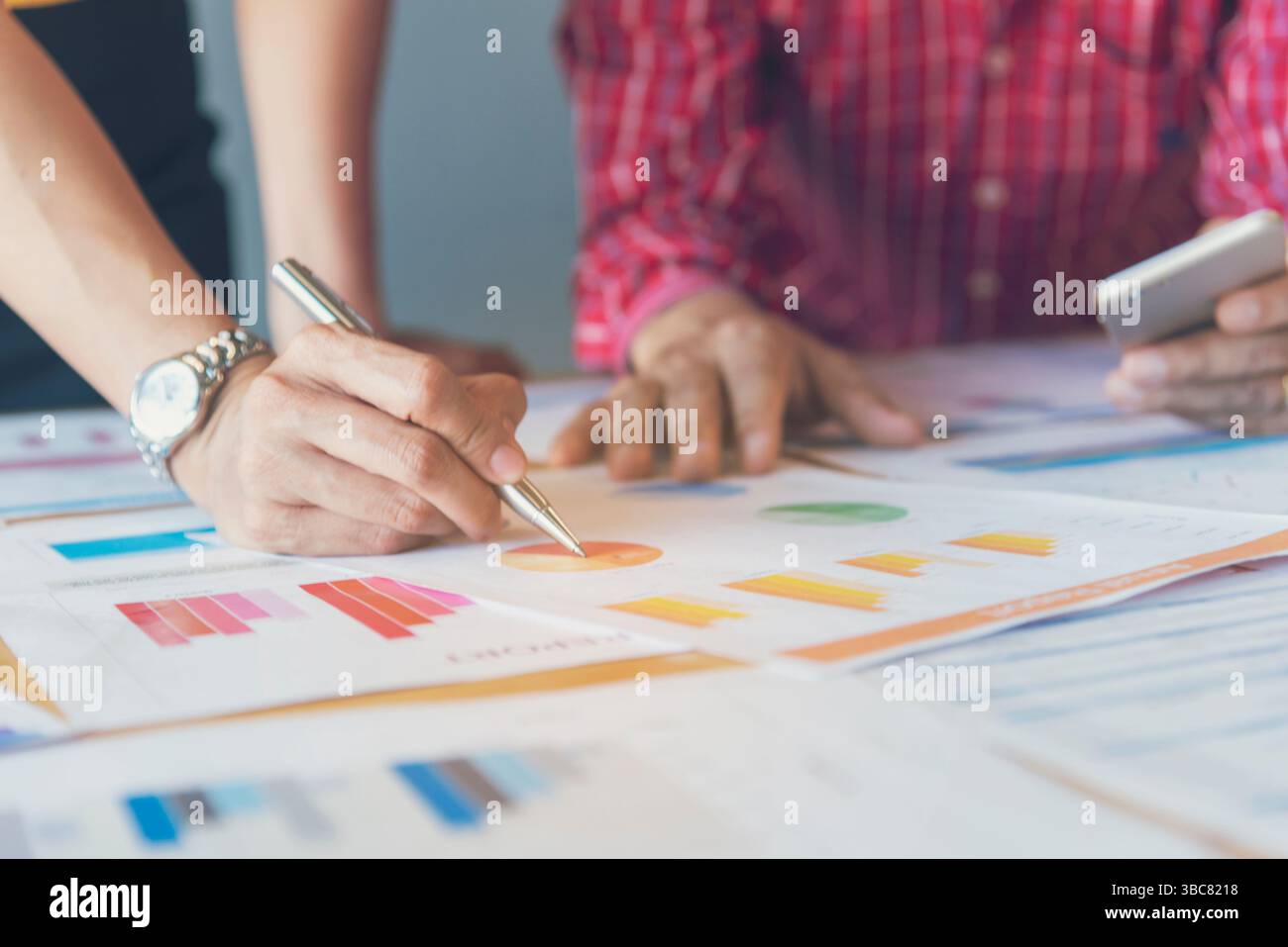 Business strategy team report chart, graph, infographic data analyze ...