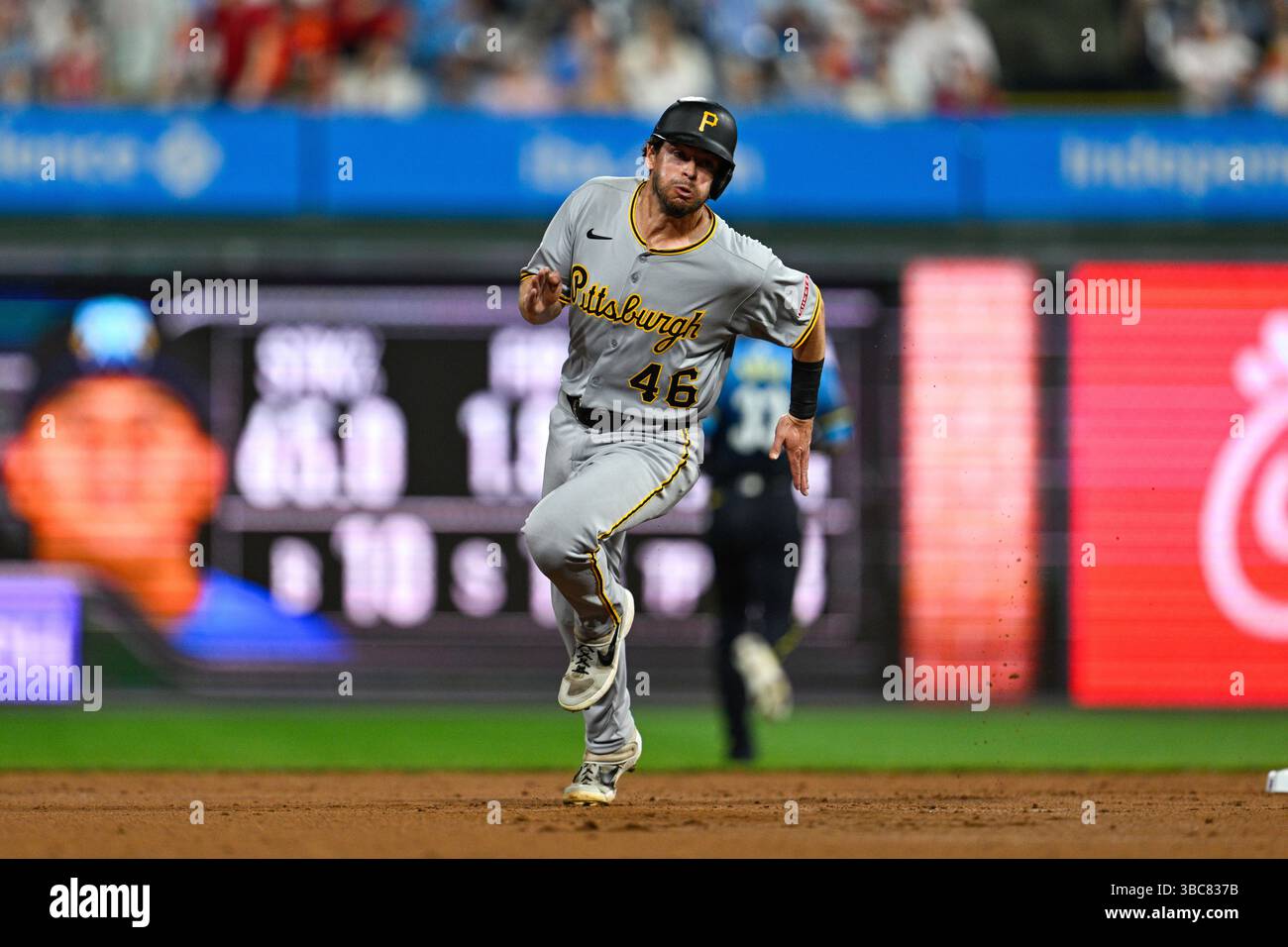 PHILADELPHIA, PA - MAY 16: Pittsburg Pirates first basemen Nick Solak ...