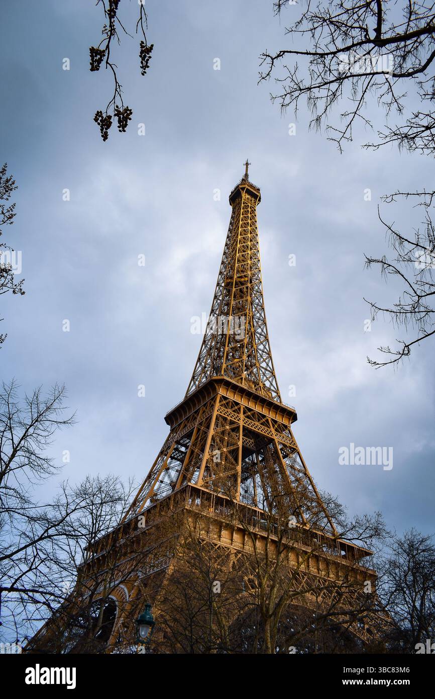 French landmark iconic hi-res stock photography and images - Alamy