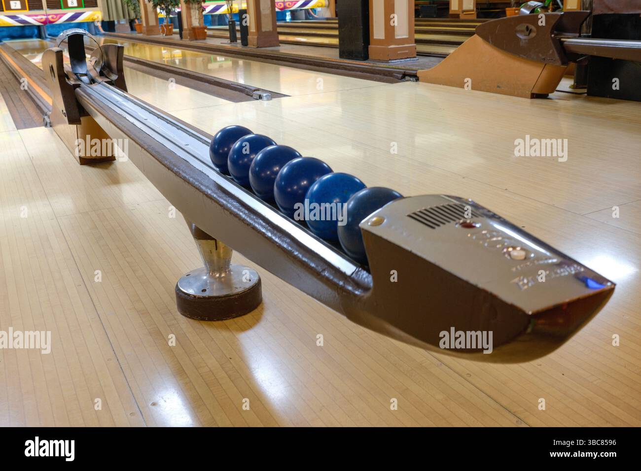 The bowling balls are ready to roll at the 5-pin Commodore Lanes ...