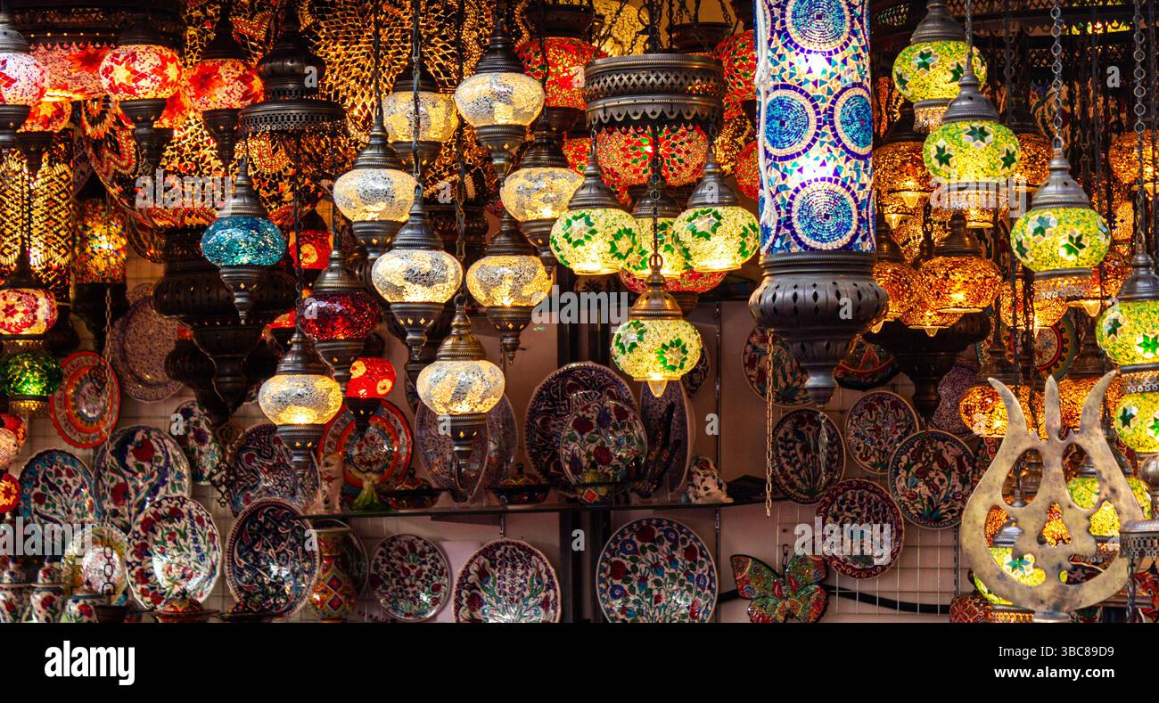 Turkish lamps in grand hi-res stock photography and images - Alamy