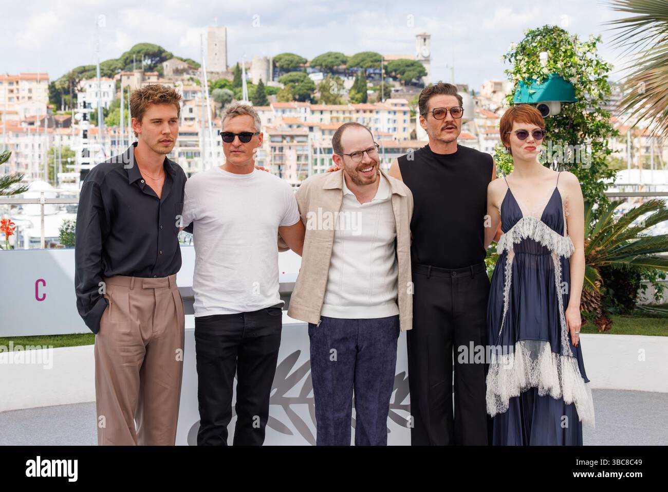 Austin Butler, Joaquin Phoenix, Ari Aster, Pedro Pascal and Emma Stone ...