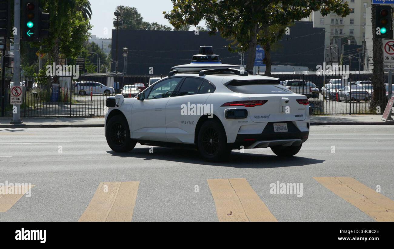 Los Angeles, California, USA 18th May 2025 Waymo Driverless Car on May ...